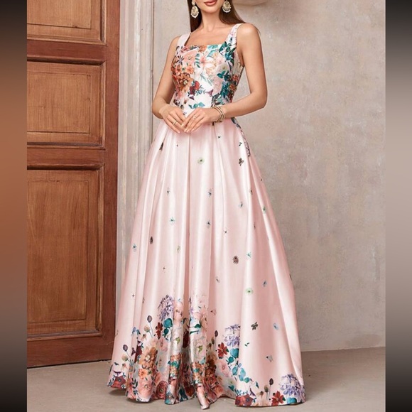 Dresses | Luxe Floral Print Square Neck Zip Up Back Party Portal Gown ...